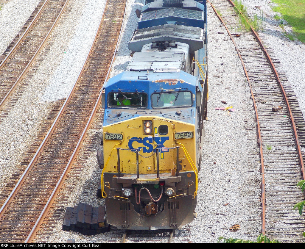 CSX 7692 (2)